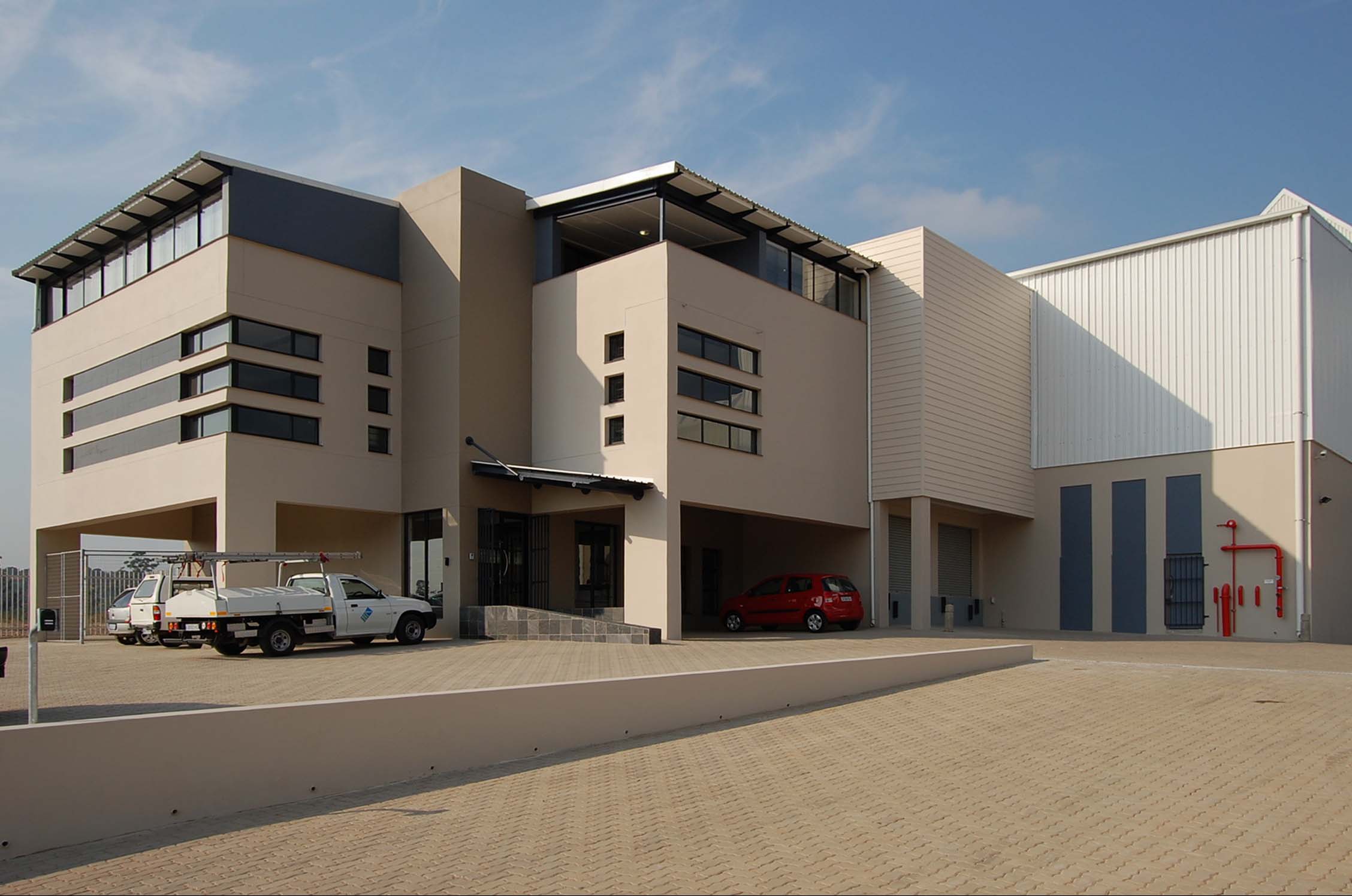 Cash Crusaders Distribution Centre | Commercial | Balshaw & Fogarty