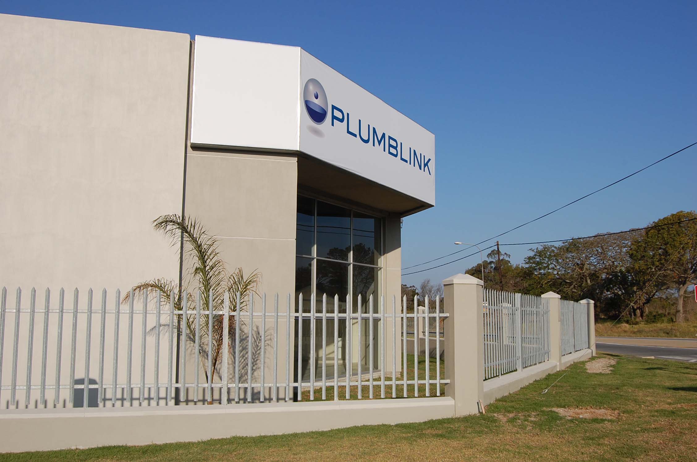 Plumblink Warehouse | Commercial Architecture | Balshaw & Fogarty