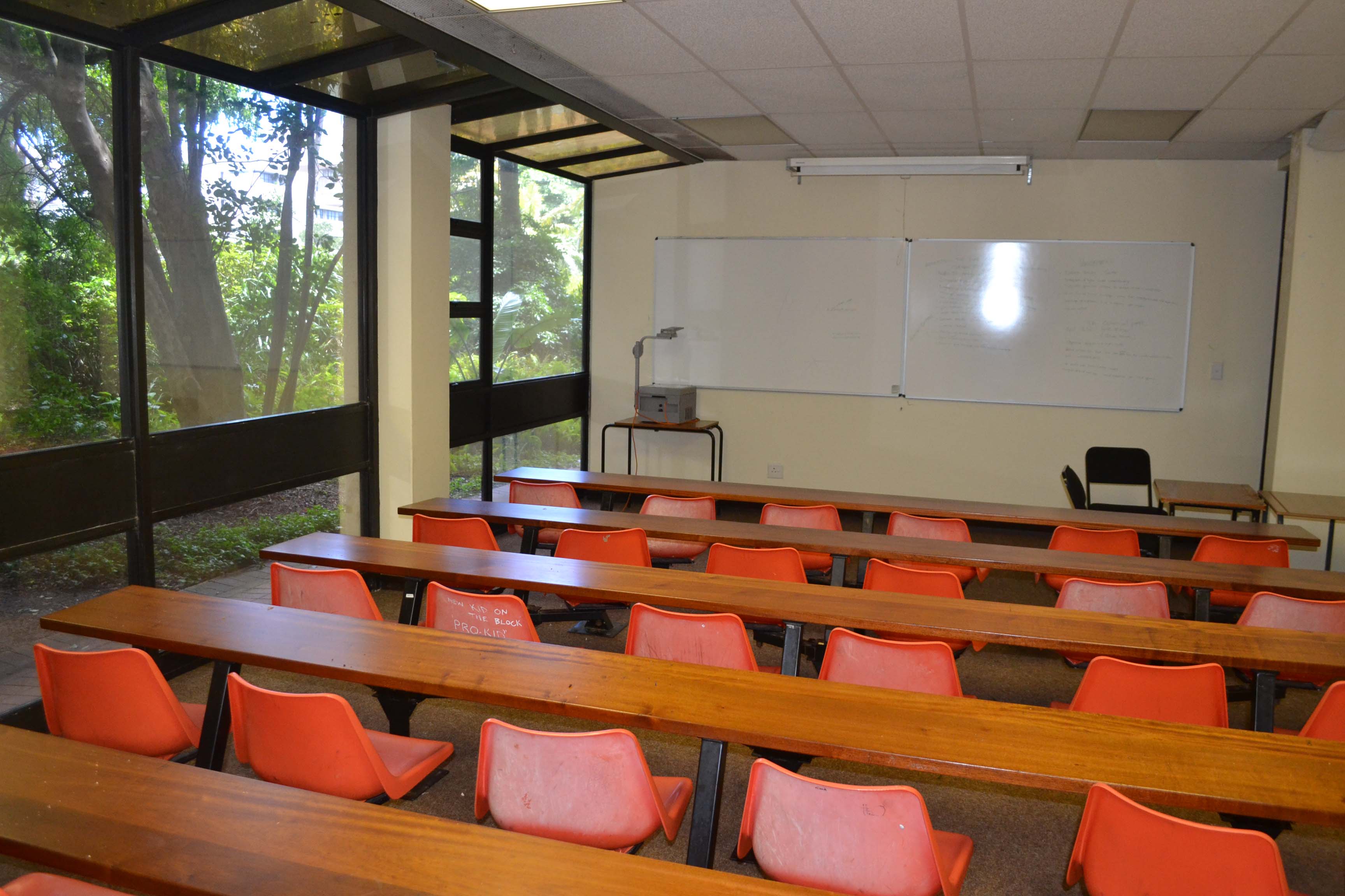 NMMU Lecture Hall | Non-commercial Architecture | Balshaw & Fogarty
